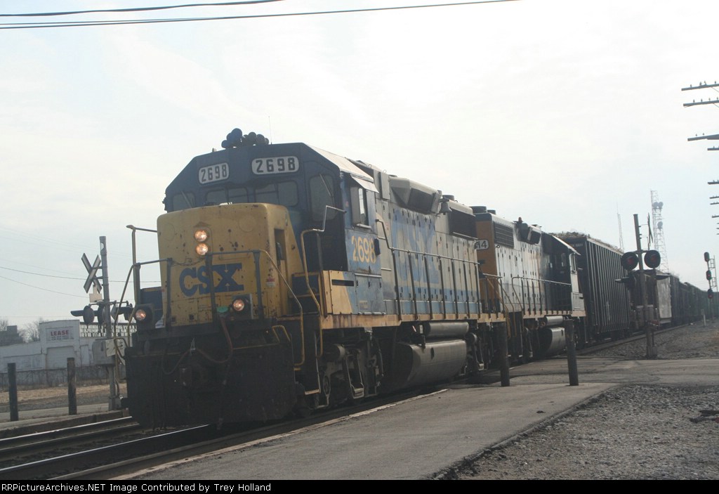 CSX 2698
